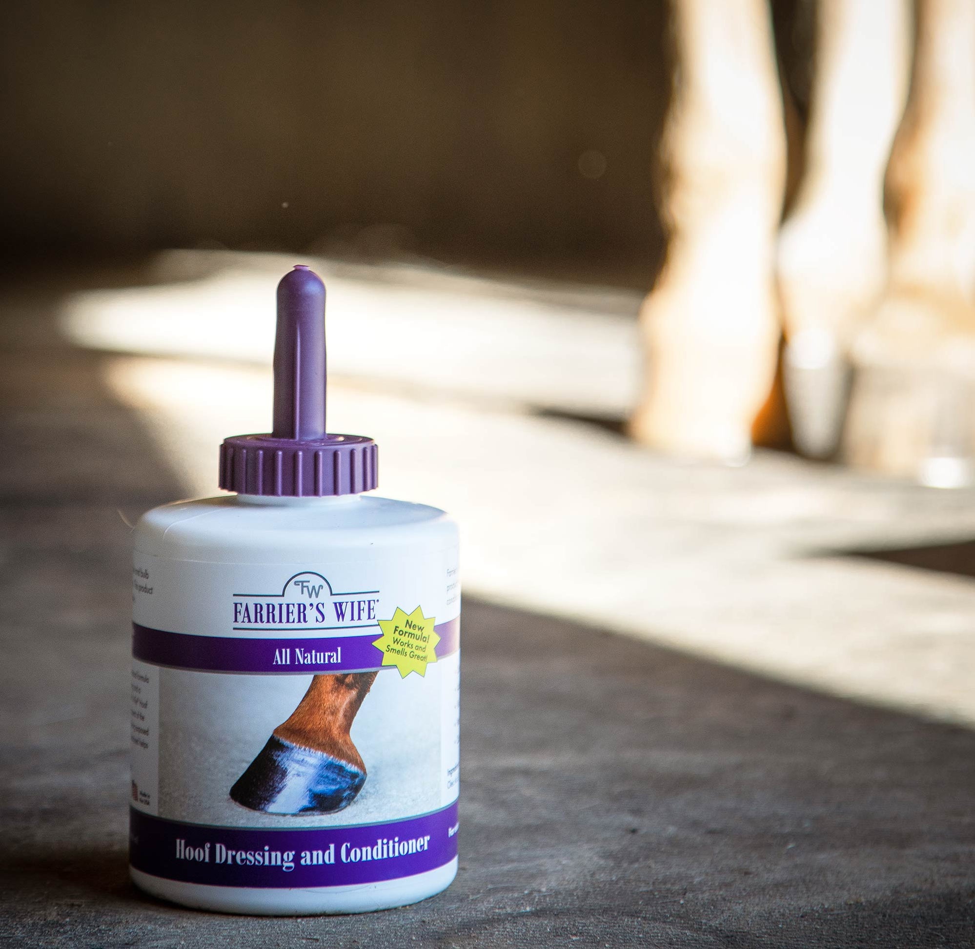 30 oz Farrier's Wife Hoof Dressing — Lambert Vet Supplies