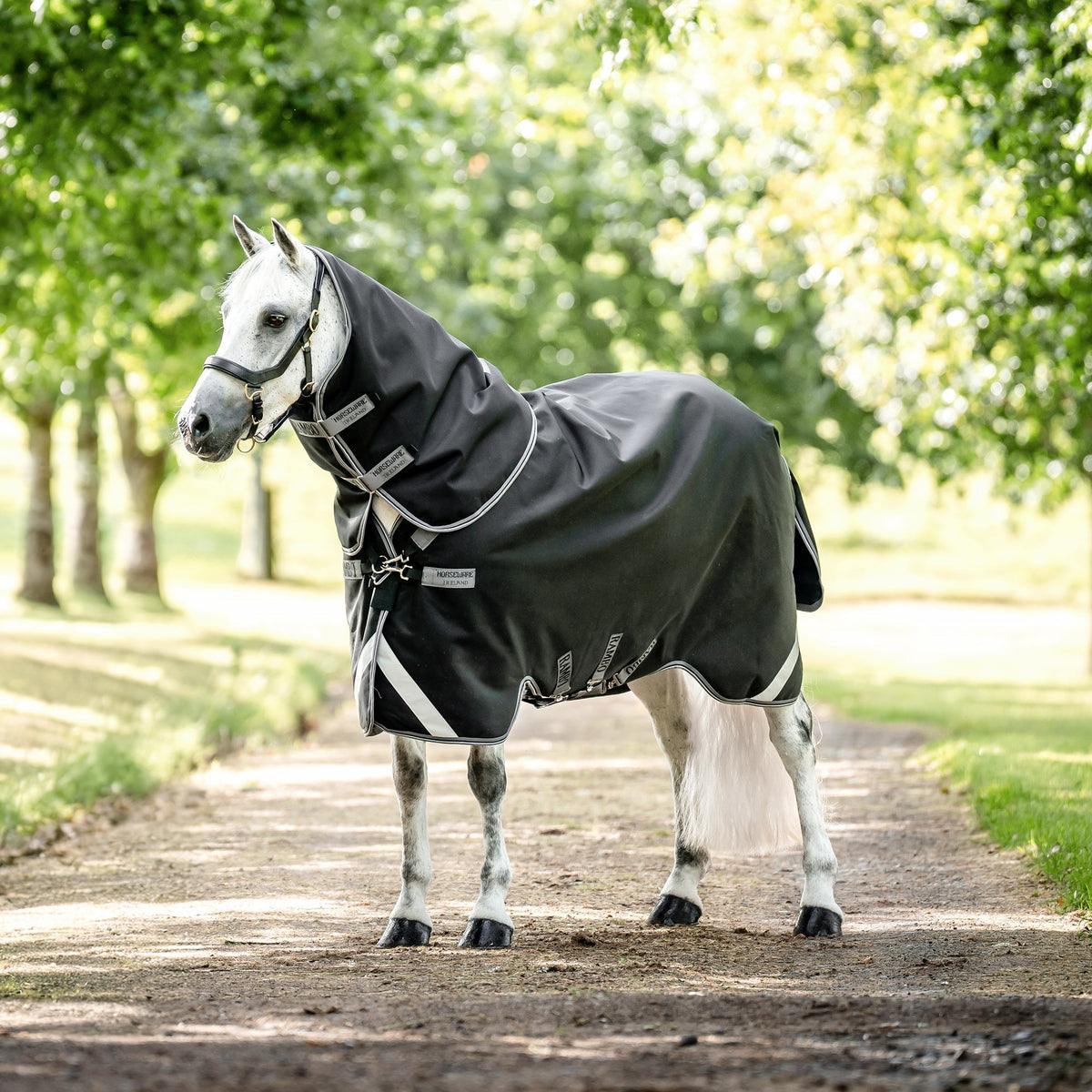 Rambo Supreme Vari-layer Horse Turnout, 450 Gram, Black/Grey — Lambert ...