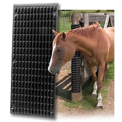 The Equine Scratcher for Barns, Black — Lambert Vet Supplies